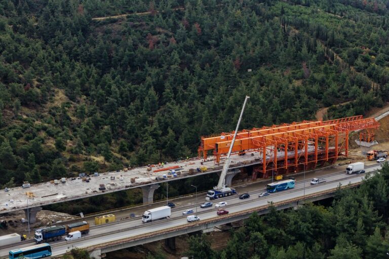 Νέα σελίδα στο Fly Over - Το εντυπωσιακό βίντεο με την εξέλιξη των ...